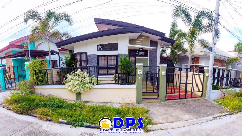 For Rent 3 Bedrooms Fully Furnished House in Ilumina Estates 2 Communal ...